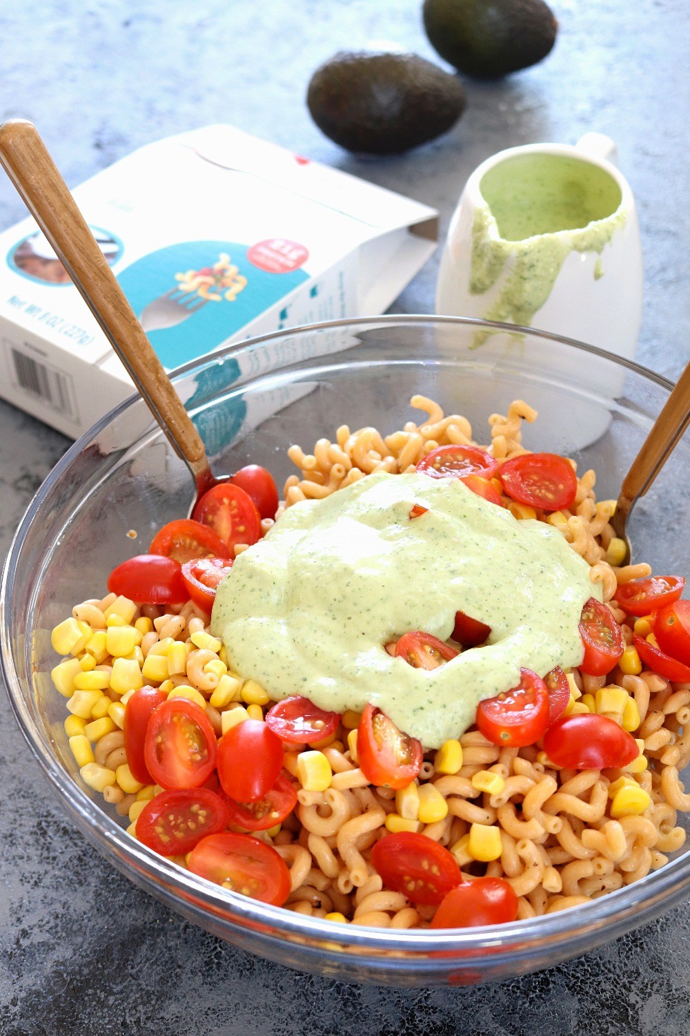 Cajun Chicken With Creamy Avocado Pasta, Avocado Pasta with Chicken