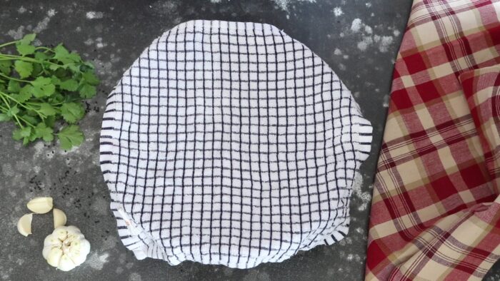 Tandoori Garlic Roti on Tawa ( Whole wheat Tandoori Roti) - Ruchiskitchen