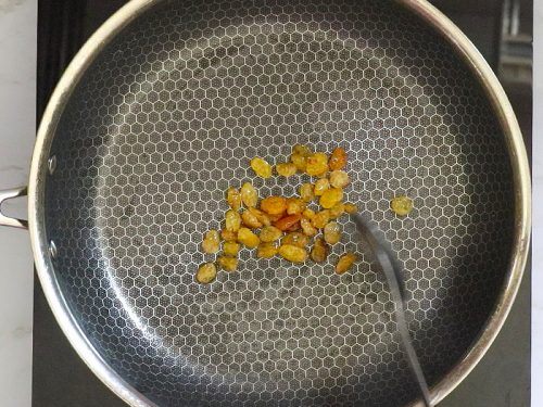 Panjiri Recipe (Step by step Punjabi Panjeeri recipe) - Ruchiskitchen