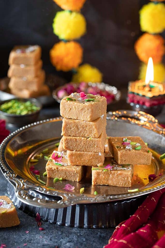 Mohanthal Recipe ( Step by step recipe) - Ruchiskitchen